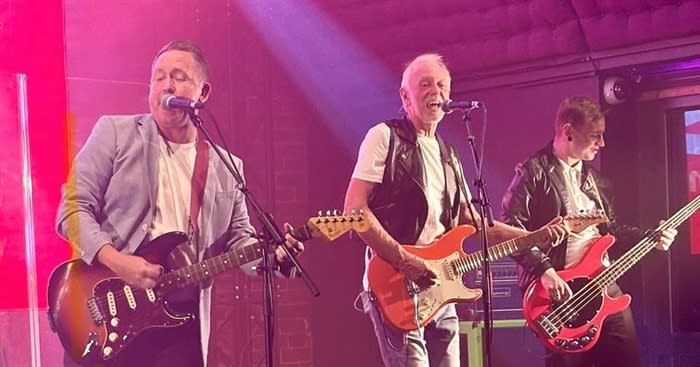 North Devon Resort 90s vs 00s weekend - Visit Devon