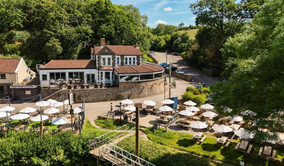 Chequers Inn