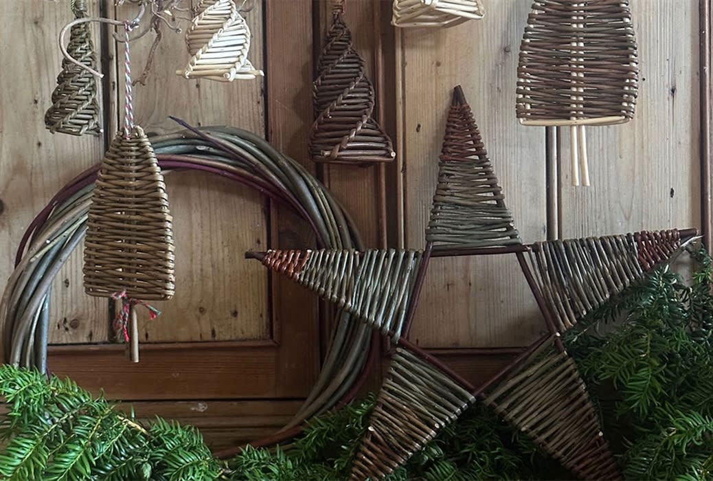 Christmas Decoration Willow Weaving Workshop Cotswolds