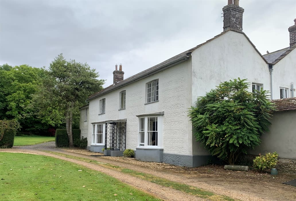 East Farm House Bed and Breakfast - Visit Dorset