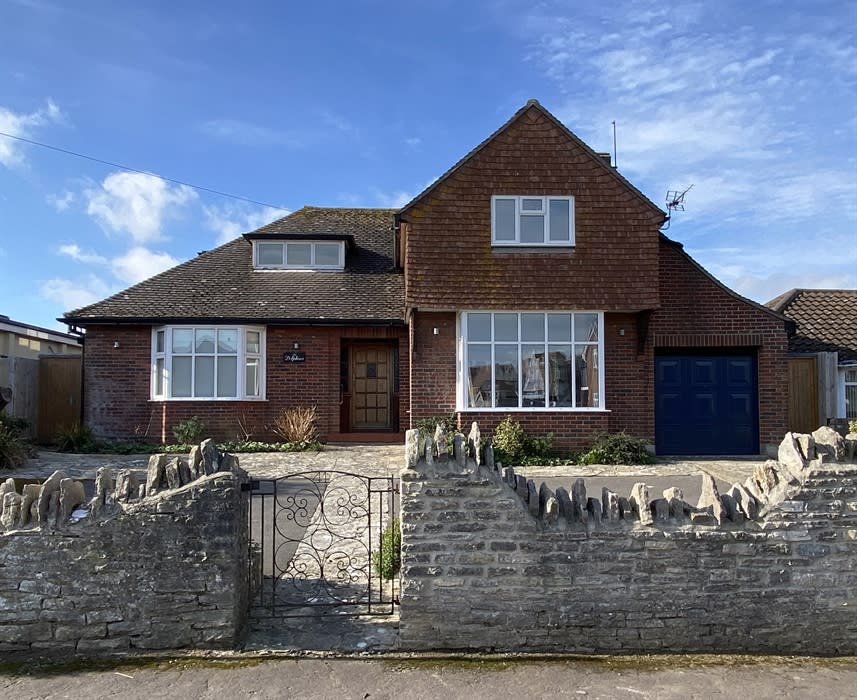 The Dolphins - Visit Dorset