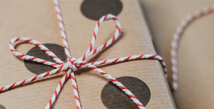 Print Your Own Cards and Wrapping Paper - Cotswolds