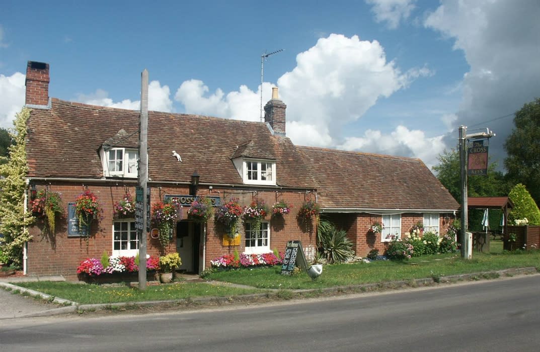 The Cross Keys Inn - Visit Dorset