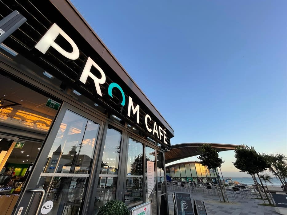 Prom Cafe - Visit Dorset