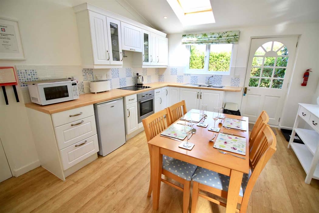 Carnwethers Cottages - Rowan Tree