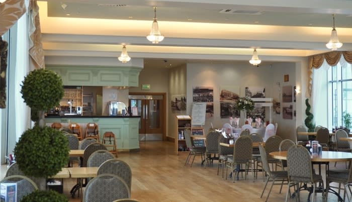 Tiffany’s Restaurant