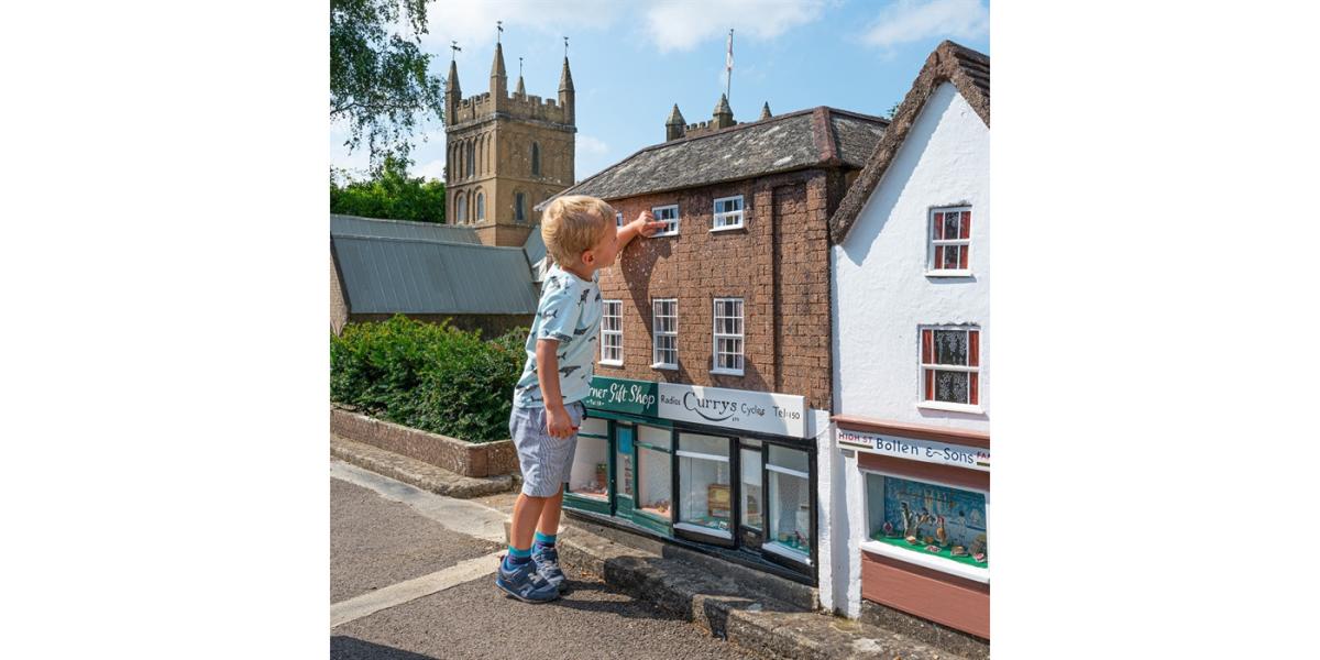 Wimborne Model Town and Gardens - Visit Dorset