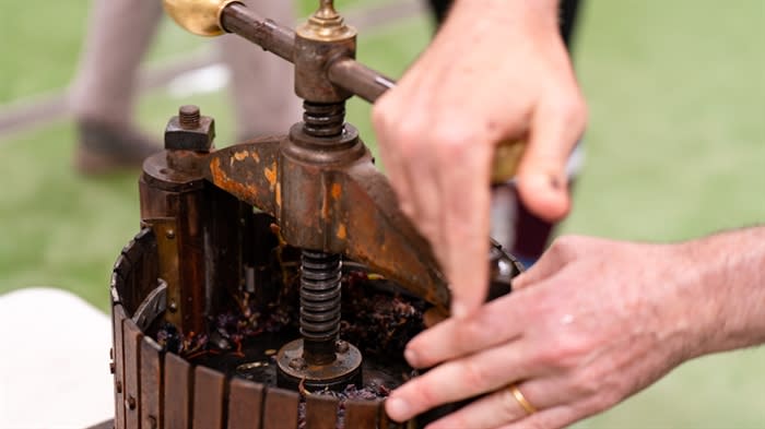 The Crush Course - Visit Devon