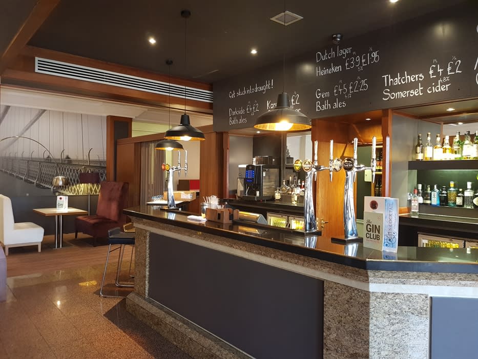 Gourmet Bar & Restaurant at Novotel Bristol
