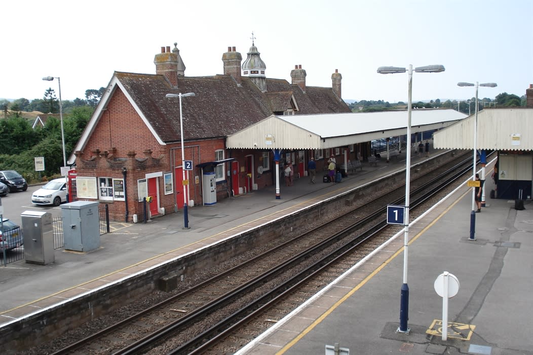 Wareham Train Station - Visit Dorset
