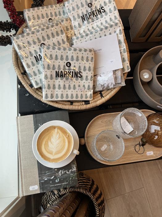 Vaagen kafé - Visit Sørlandet