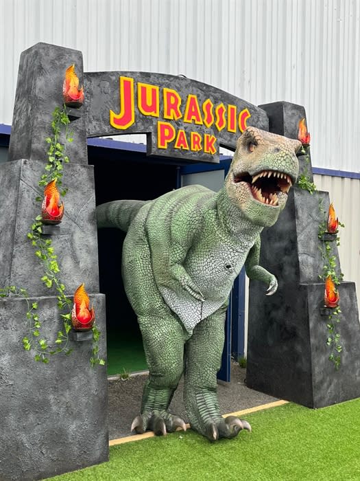 Dinosaurs Day Out - Visit Wirral