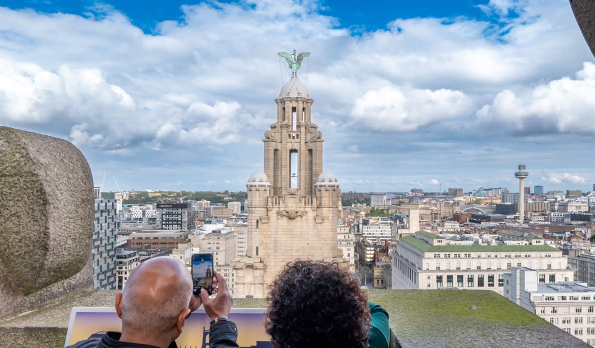 Royal Liver Building 360 Tour
