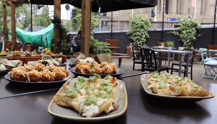 Courtyard Bar & Kitchen