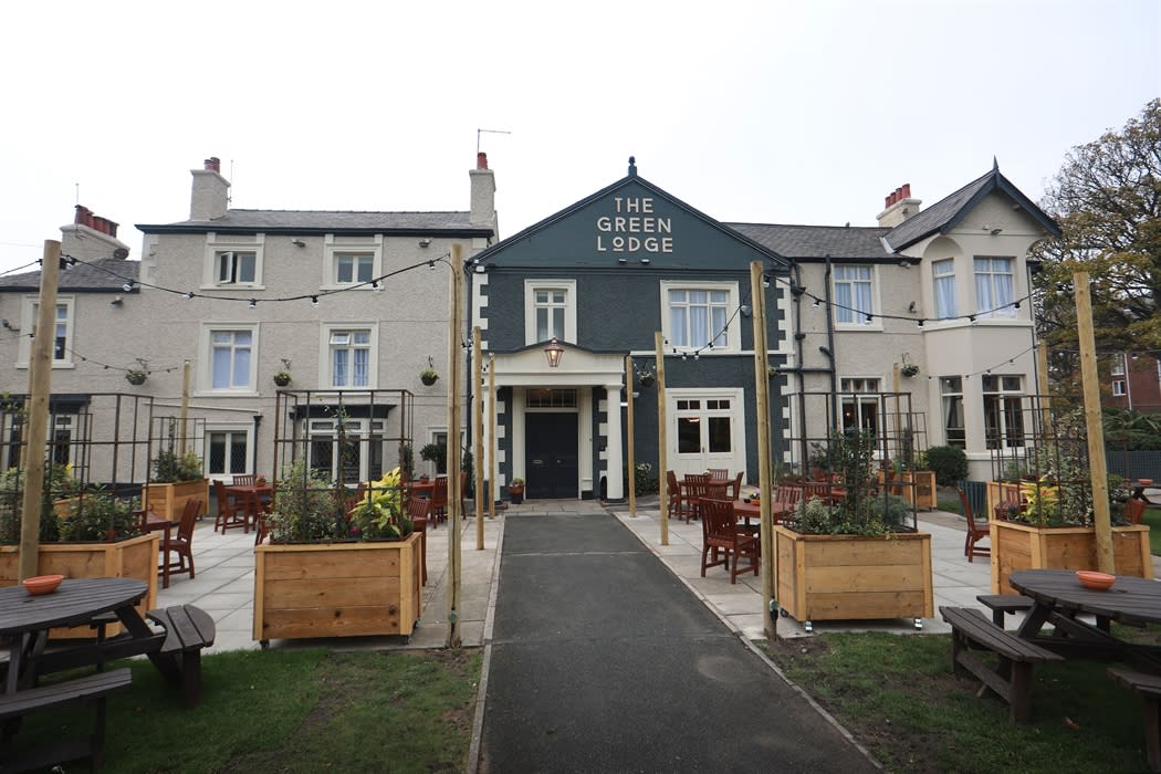 Green Lodge Hotel