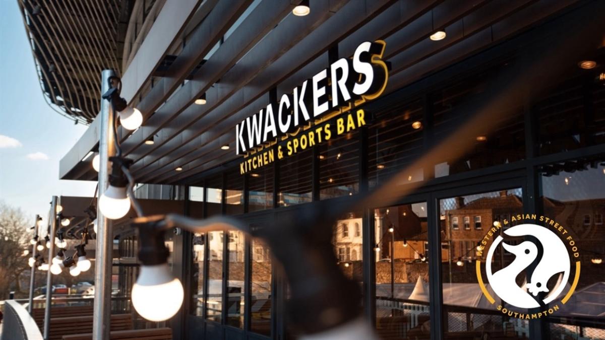 KWACKERS Kitchen & Sports Bar