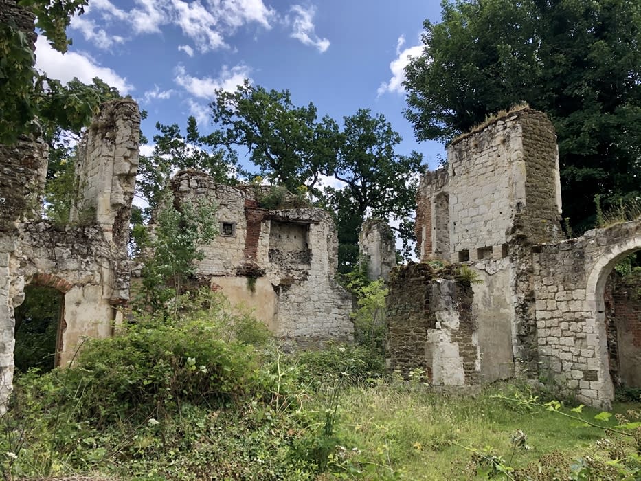 Betchworth Castle - Visit Surrey