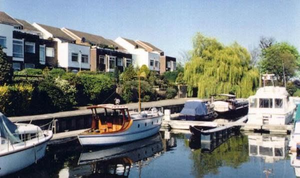 Chiswick Quay Marina