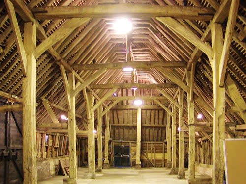 Medieval Barns Inside The Medieval Monastic Barn At Croxley Green