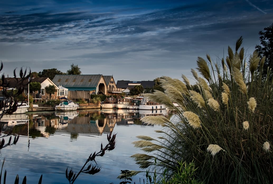 Laleham - Visit Surrey