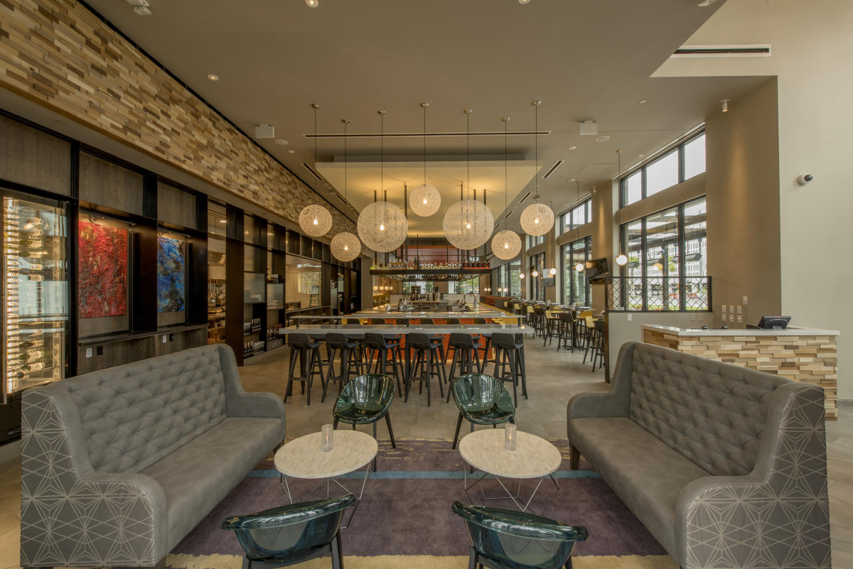 Chroma Modern Bar + Kitchen | Orlando, FL | 44715