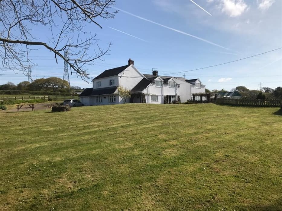 Brynawel Farm B&B