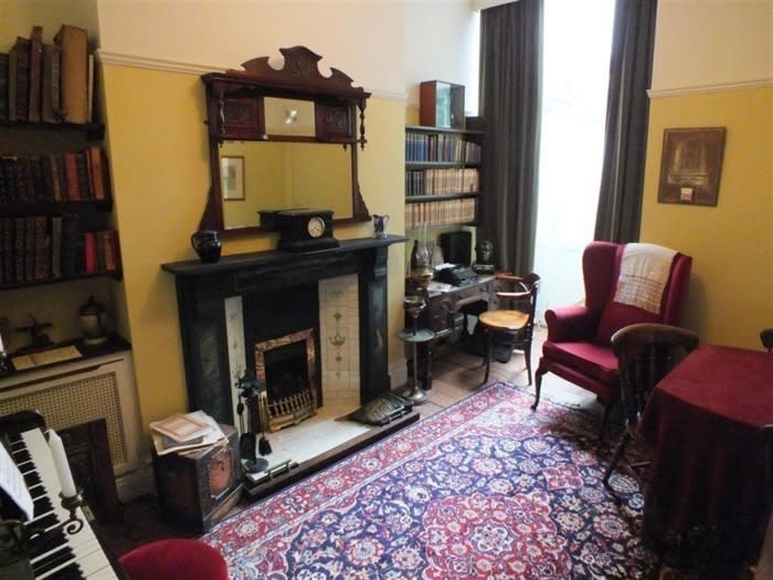 Dylan Thomas Birthplace & Family Home
