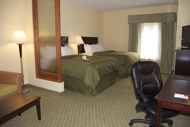 Holiday Inn Express & Suites Harrisburg West/Mechanicsburg ...