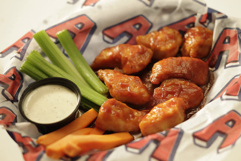 Arooga's Grille House & Sports Bar | Camp Hill, PA 17011