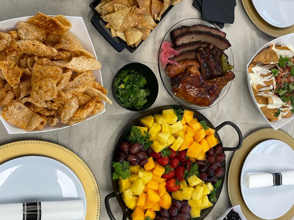 The Redneck BBQ Lab Catering