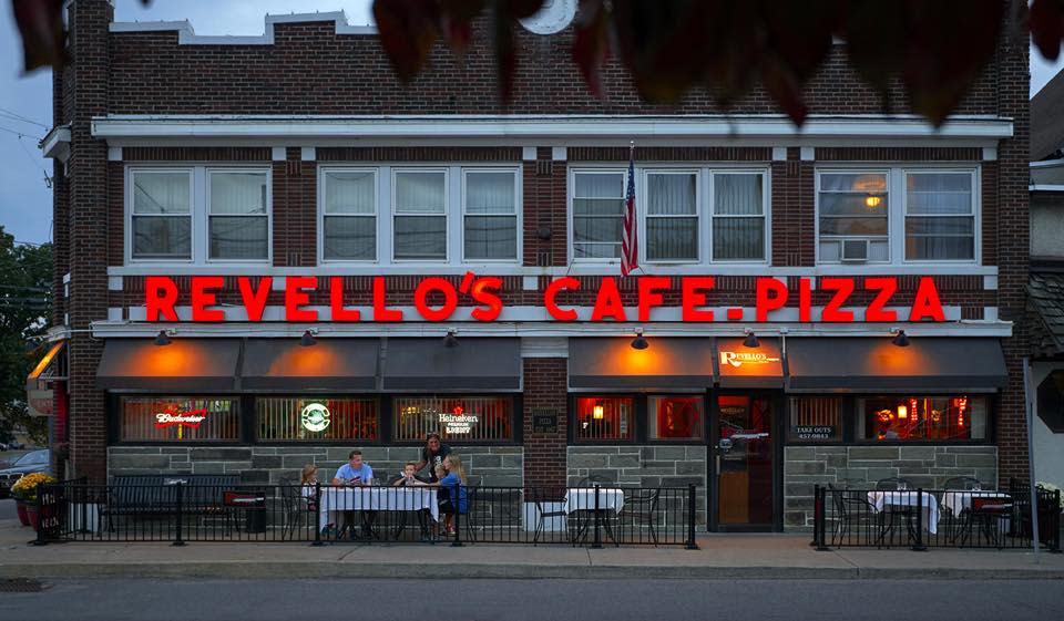 Revello's Pizza