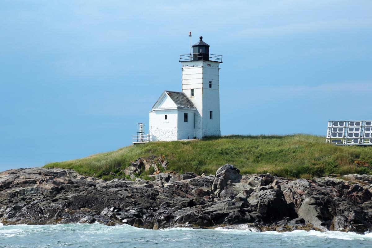 Two Bush Island Light | South Thomaston, ME 04858