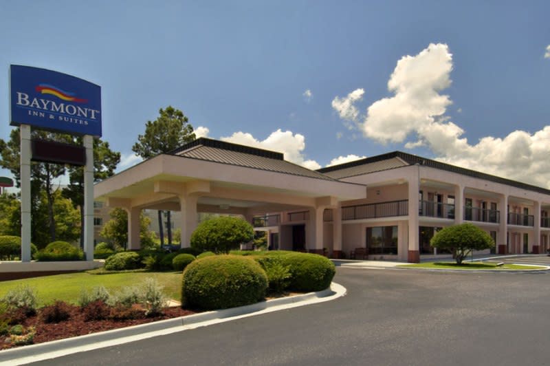 Baymont Inn & Suites Mobile/I-65