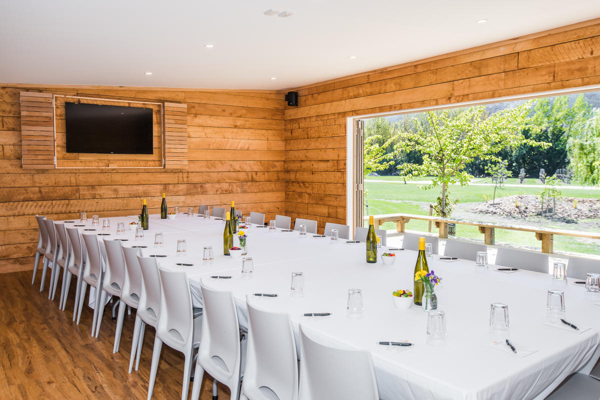 Kinross: Vineyard Cottages | Official Queenstown Website