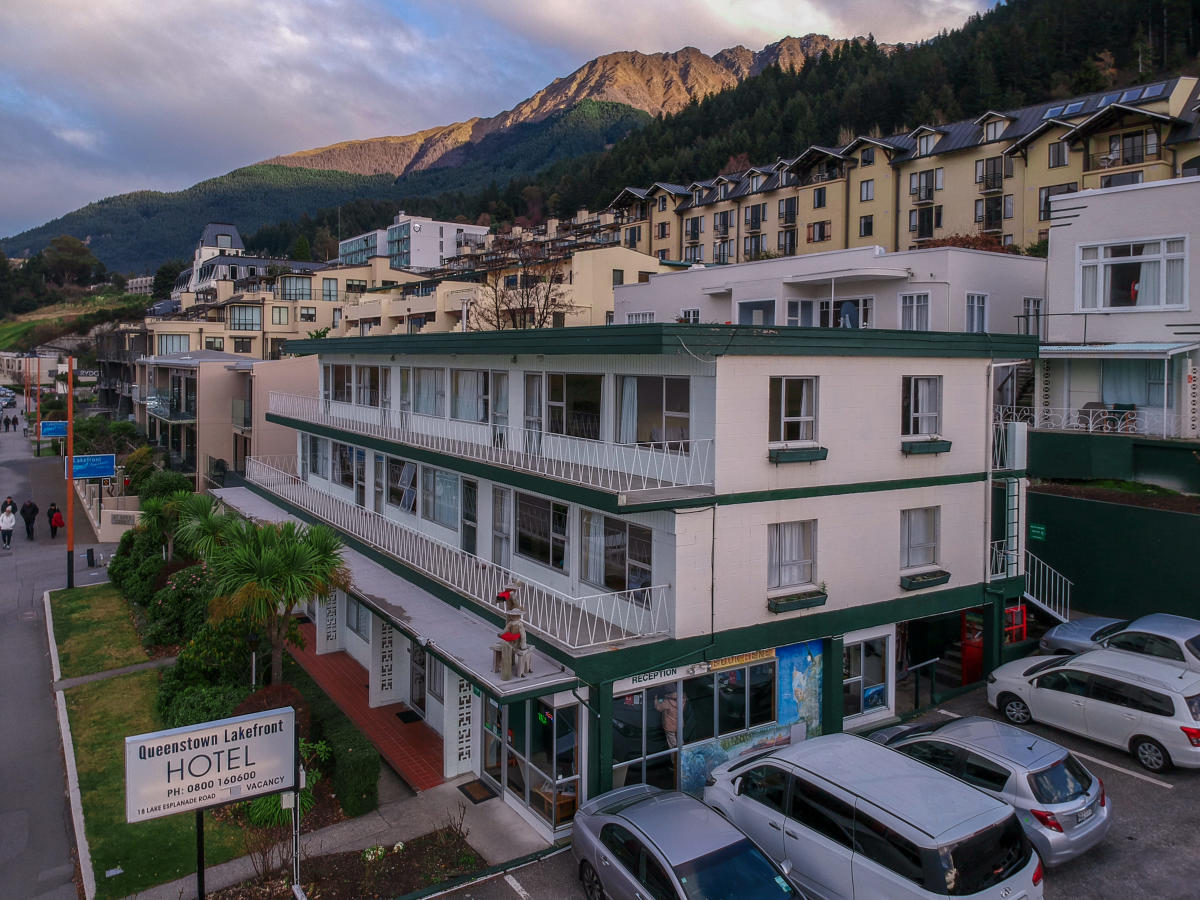 Lakefront Apartments & Lodges | Official Queenstown Website