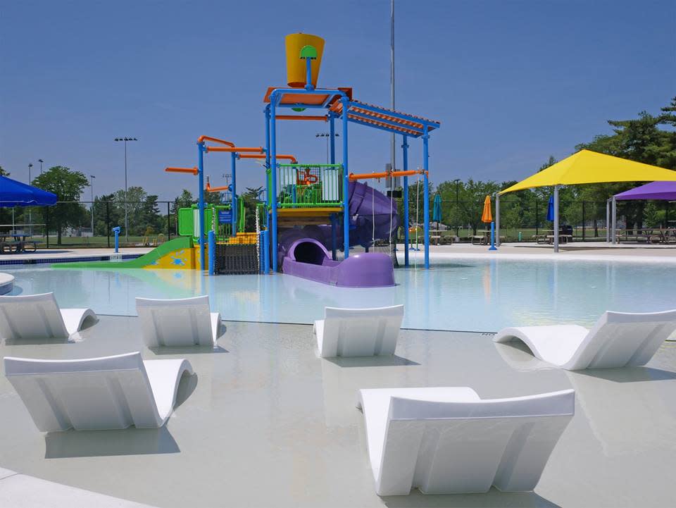 Blanchette Aquatic Facility | Saint Charles, MO 63301