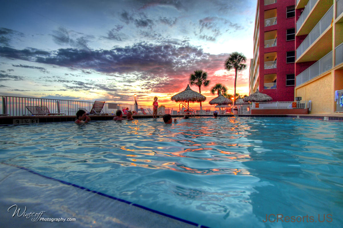 JC Resorts Beachfront Vacation Rentals in North Redington Beach | VISIT ...