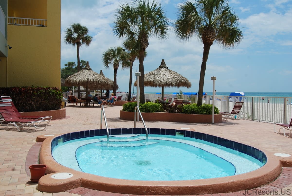 JC Resorts Beachfront Vacation Rentals in North Redington Beach | VISIT ...
