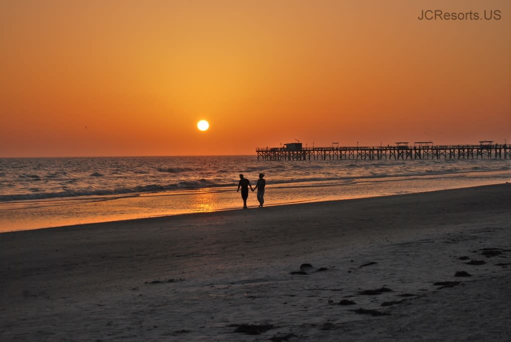 JC Resorts Beachfront Vacation Rentals in North Redington Beach | VISIT ...