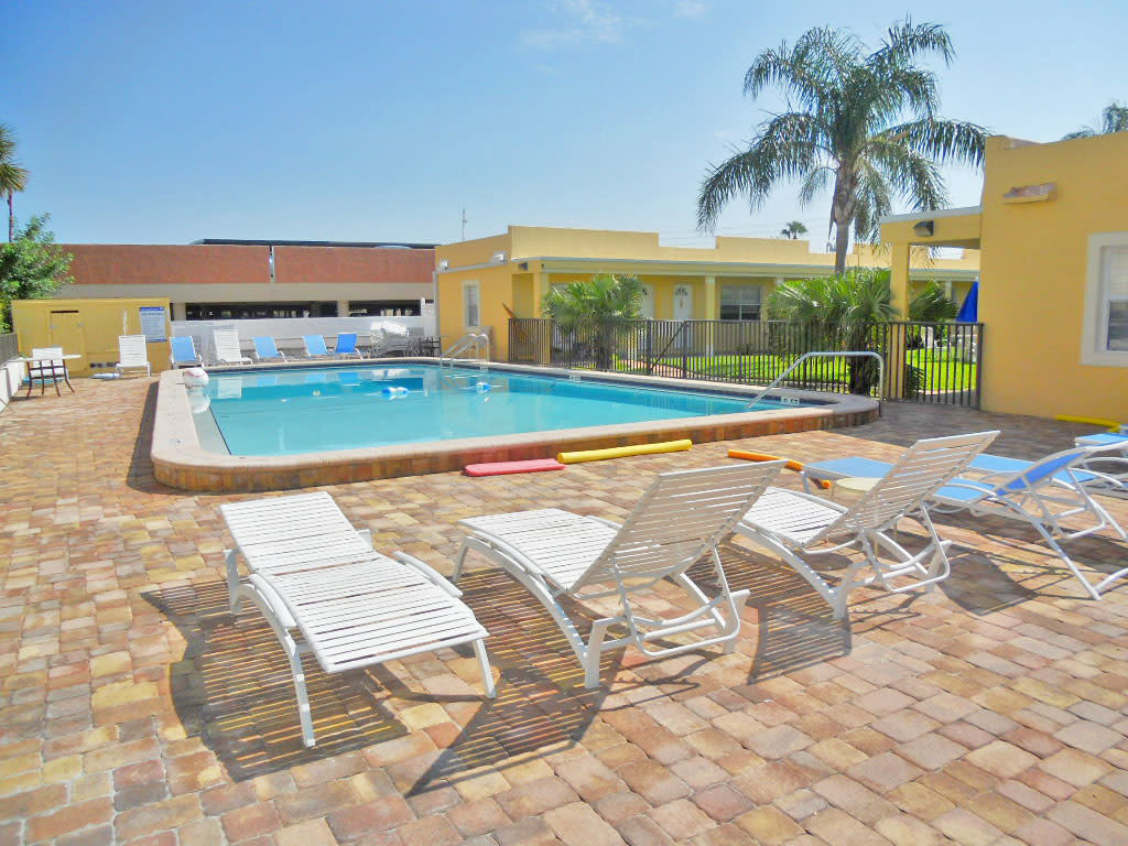 Monterey on the Beach in Redington Shores | VISIT FLORIDA