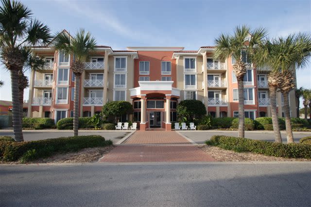 SummerPlace Inn in Destin | VISIT FLORIDA