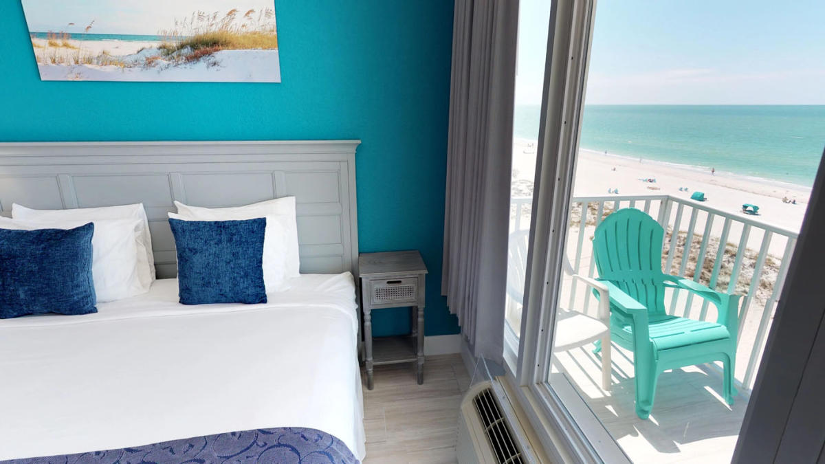 Island Inn Beach Resort in Treasure Island | VISIT FLORIDA