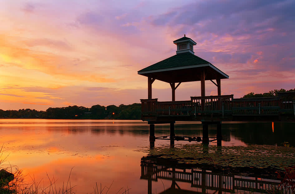 GORTON POND