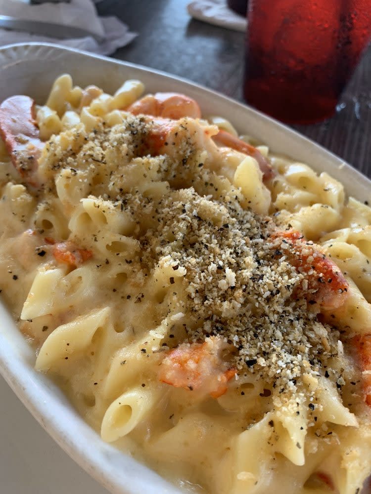 The Landing Restaurant | Newport, RI 02840