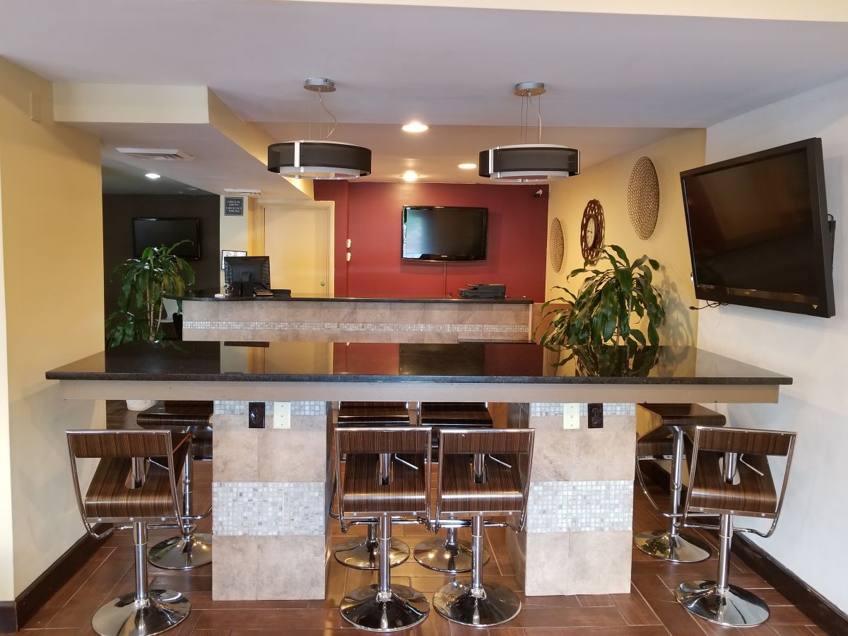 Red Roof Inn Raleigh - Crabtree Valley | Raleigh, NC 27612