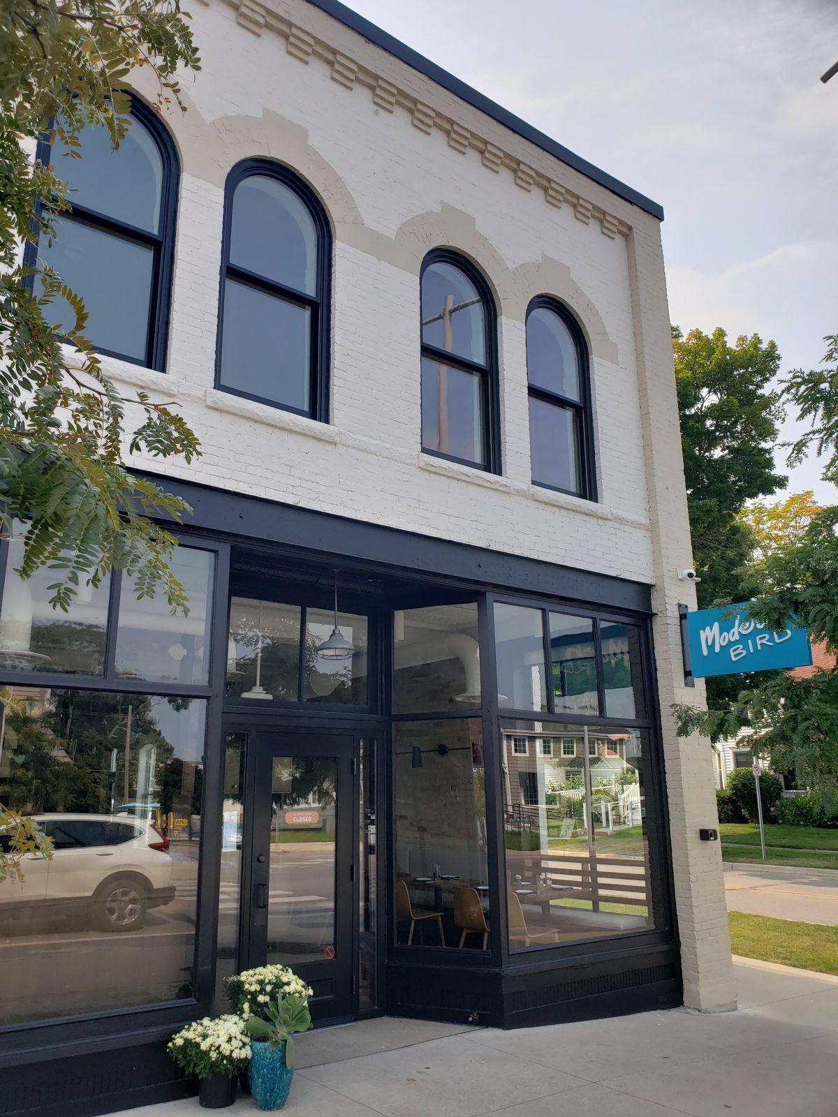 Modern Bird | Traverse City, MI 49684