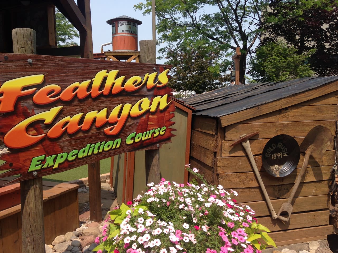 Clubhouse Fun Center | Rochester, NY 14623