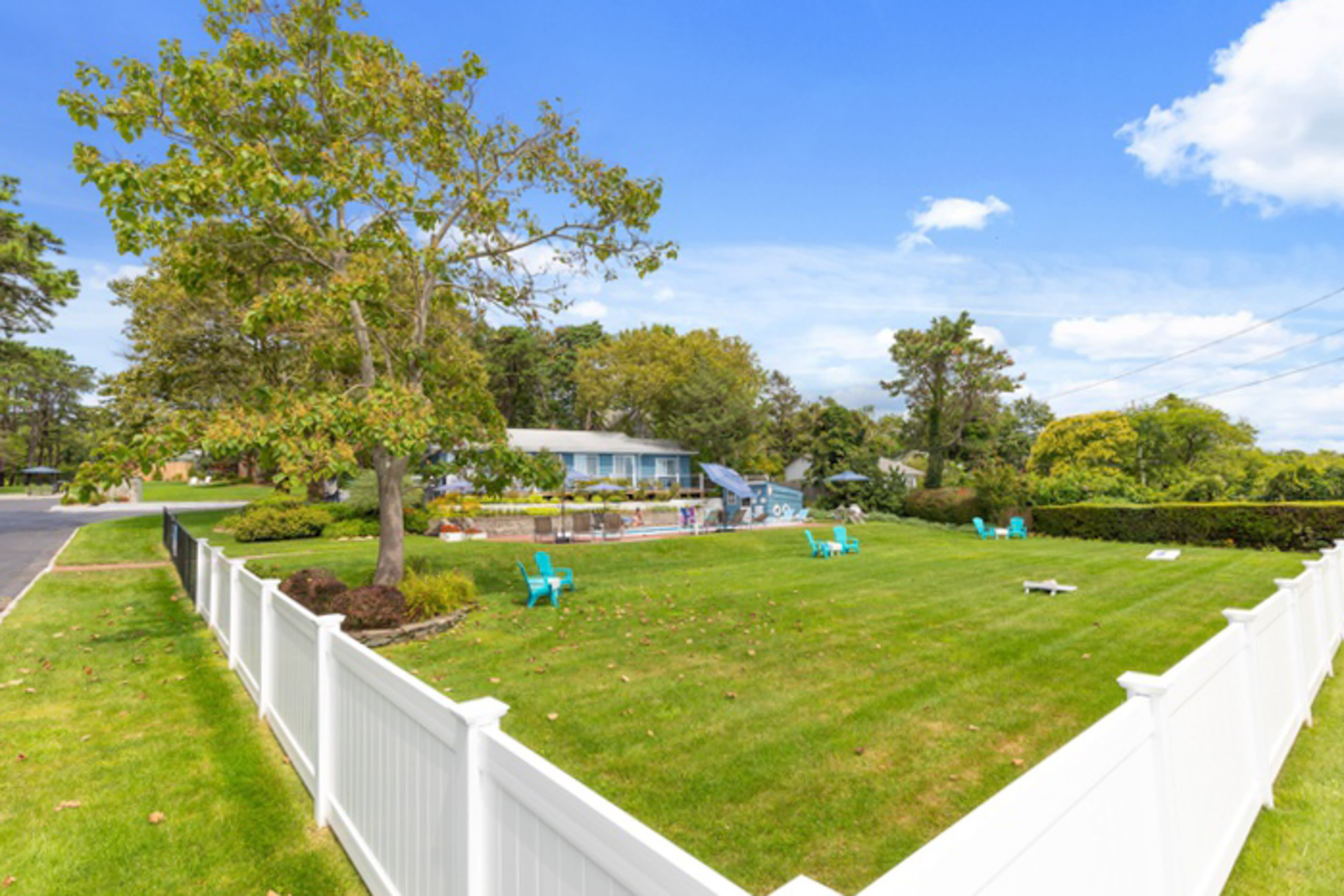 Ocean View Terrace Inn | Hampton Bays, NY 11946