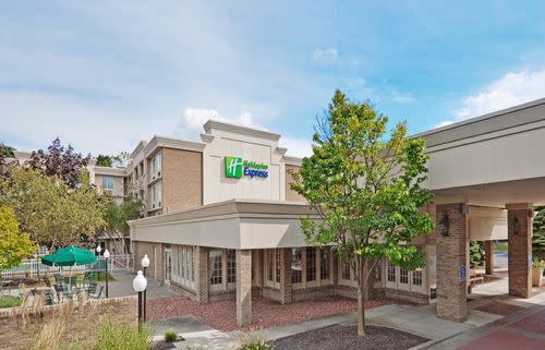 Holiday Inn Express Poughkeepsie | Poughkeepsie, NY 12601