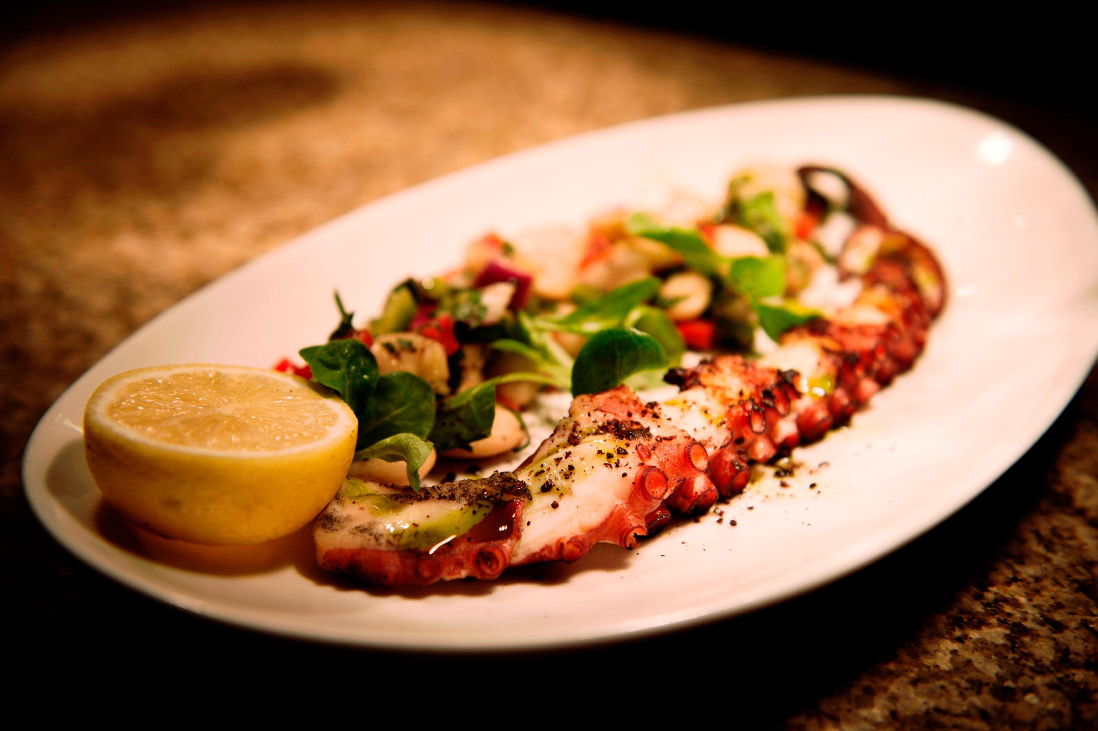 Pera Mediterranean Brasserie | Manhattan, NY 10017